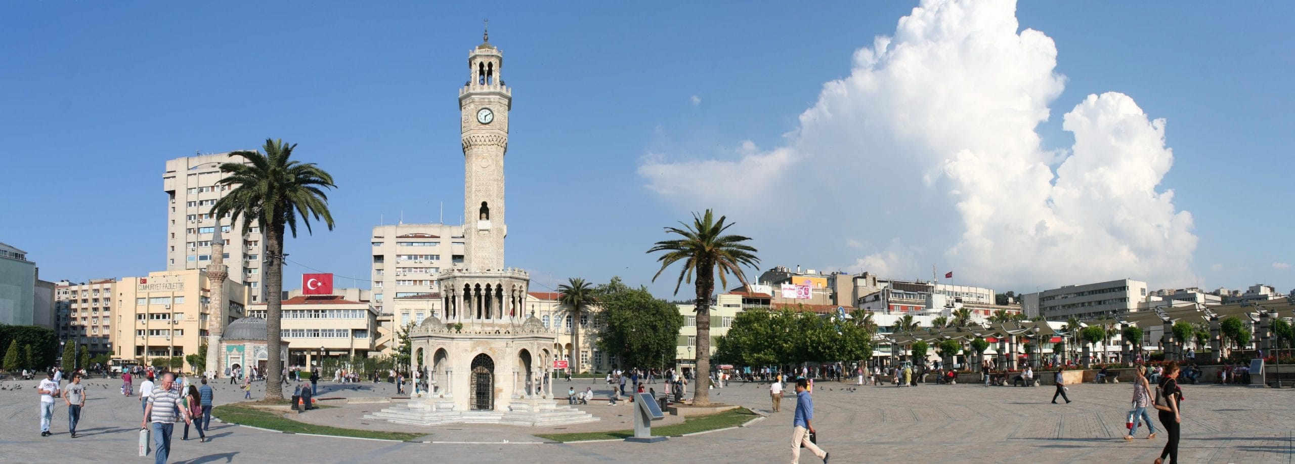 Izmir_Konak_Square_thumb.jpg | Yerbilgisi